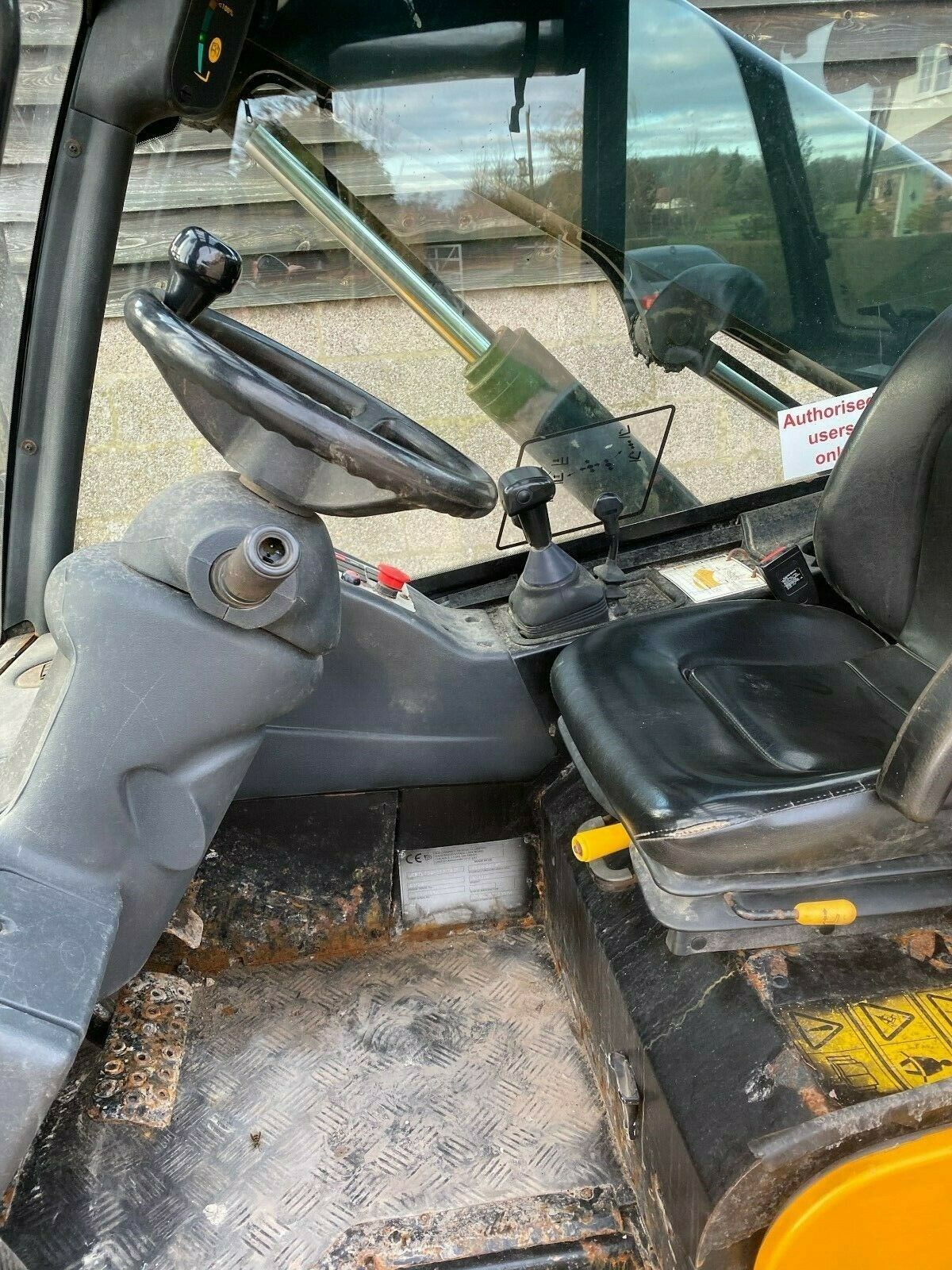 JCB TLT 30D - FIRST CONSTRUCTION EQUIPMENT LIMITED