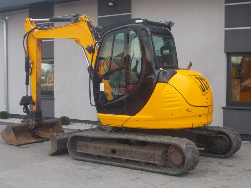 JCB 8080 - FIRST CONSTRUCTION EQUIPMENT LIMITED